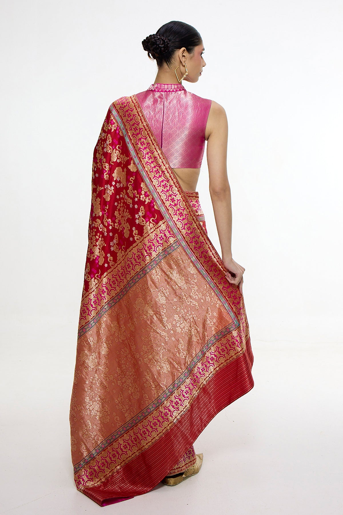 Handwoven Ruby Red Mashroo Silk Saree