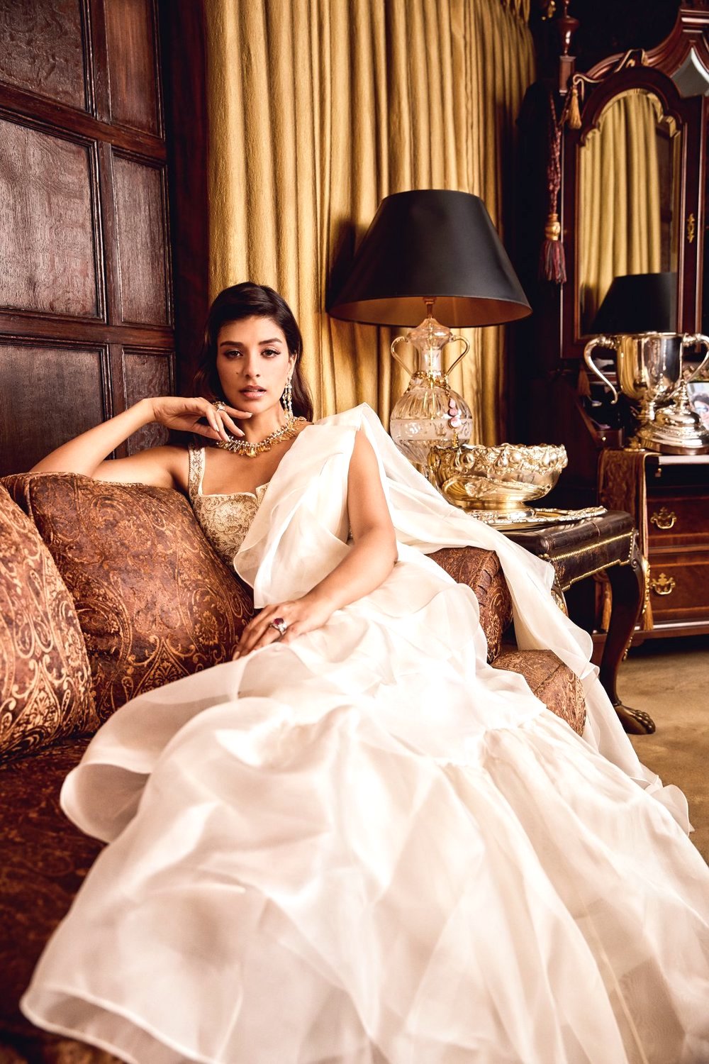 Asma Sari – Studio East6